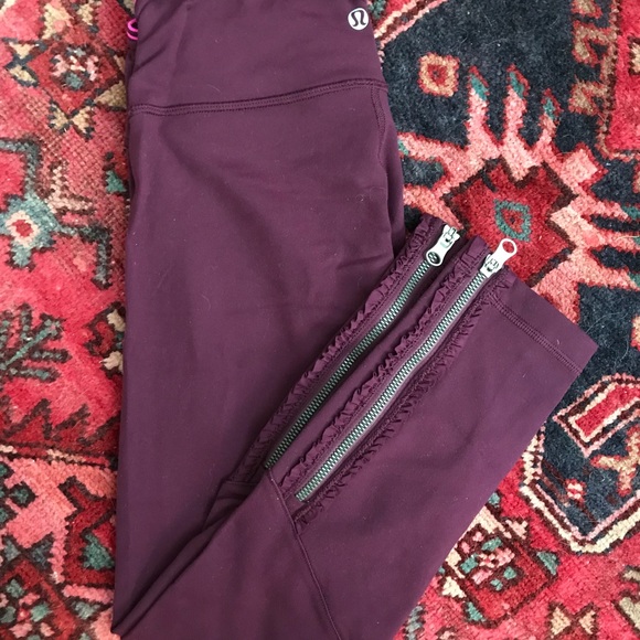 lululemon athletica | Pants & Jumpsuits | Rare Lululemon Wunderunder ...